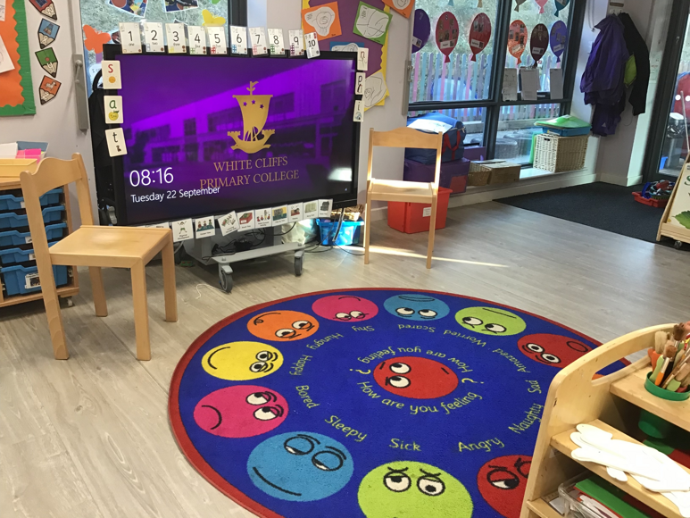 Take A Tour - White Cliffs Primary